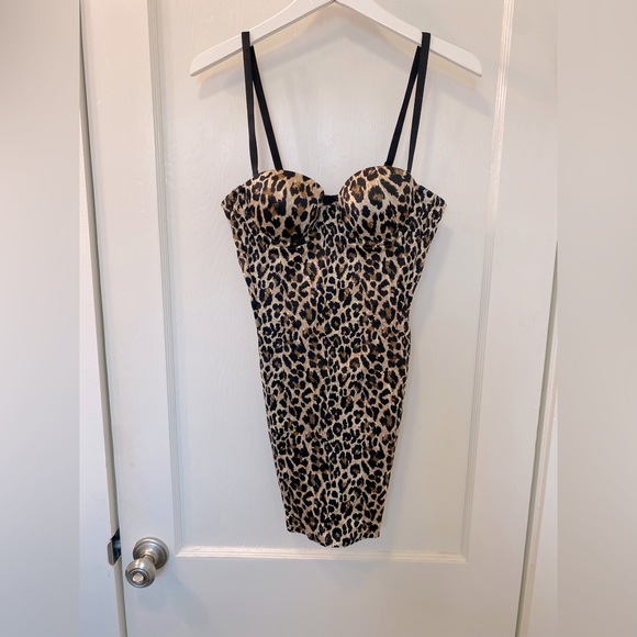 Victoria's Secret | Intimates & Sleepwear | Victorias Secret Shape Wear ...